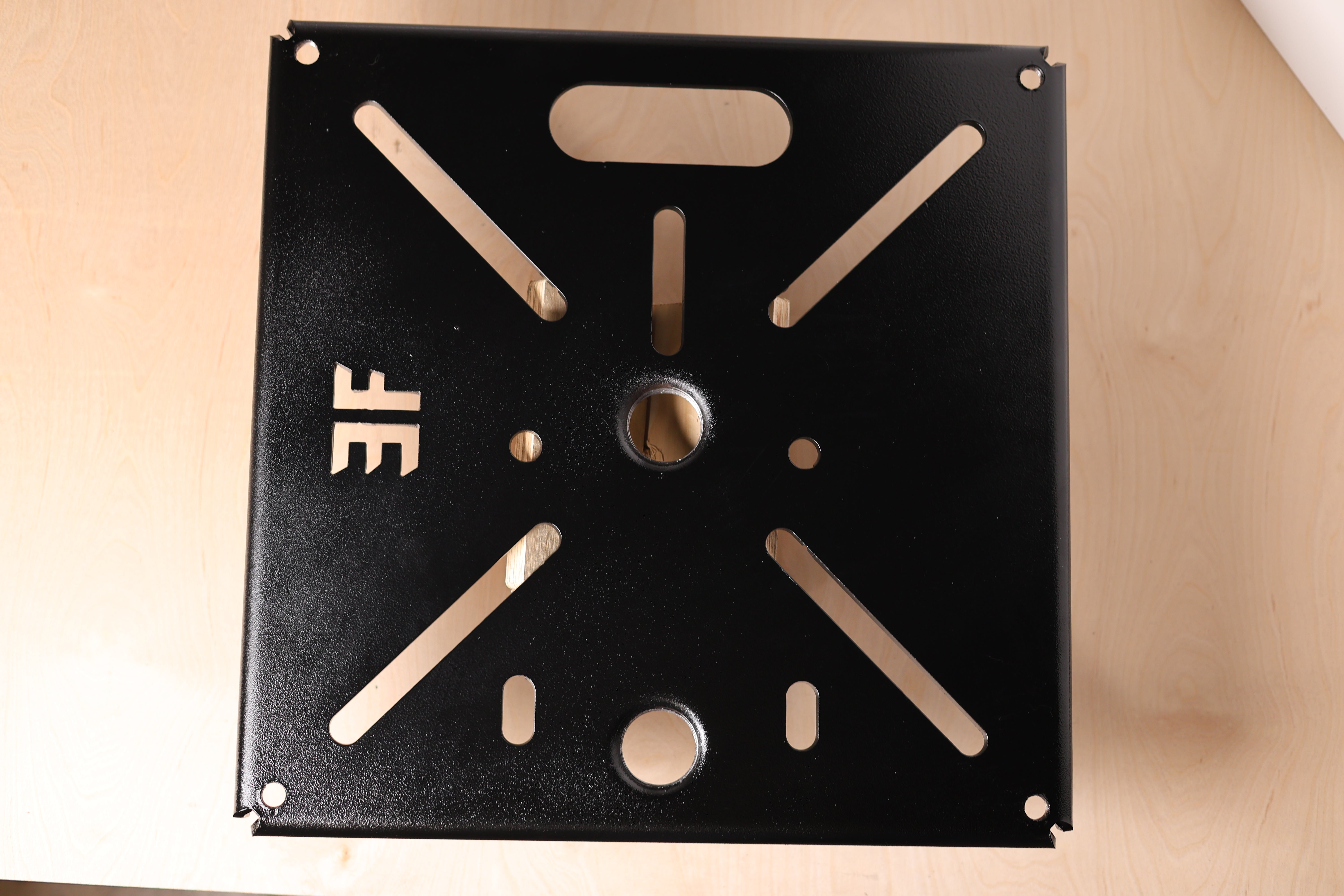 Ultimate™ Theater Base Plate 20" - Light Duty – Entertainment Fabrication