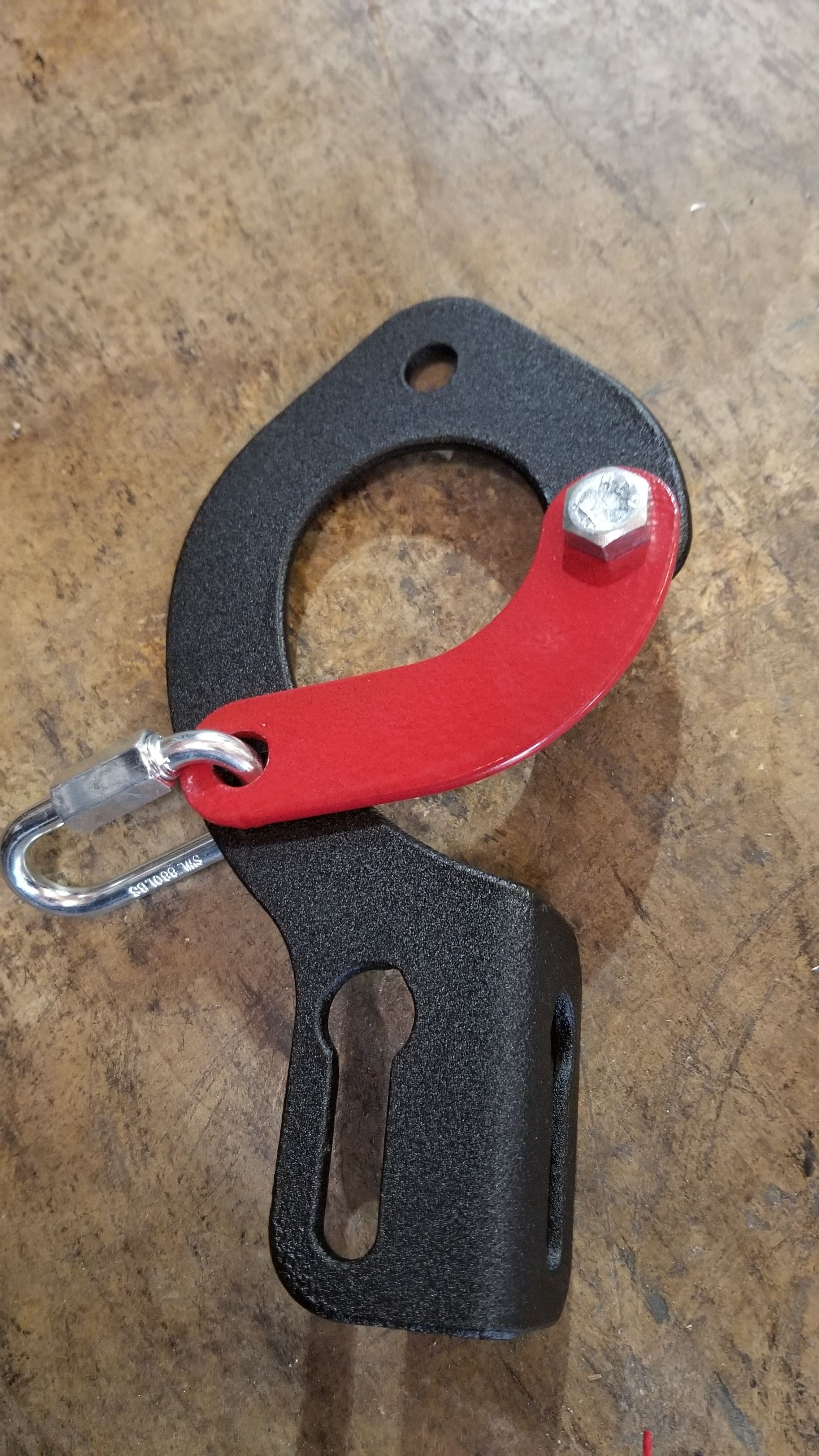 Truss Drape and Scenic Hanger – Entertainment Fabrication